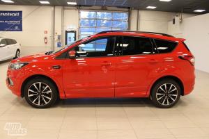 Red Ford Kuga 2018 in Kaunas, with an engine capacity of 0.00 L and mileage of 63 thousand km for 24364 €, photo 5 on AUTOMOTO.COM.LV