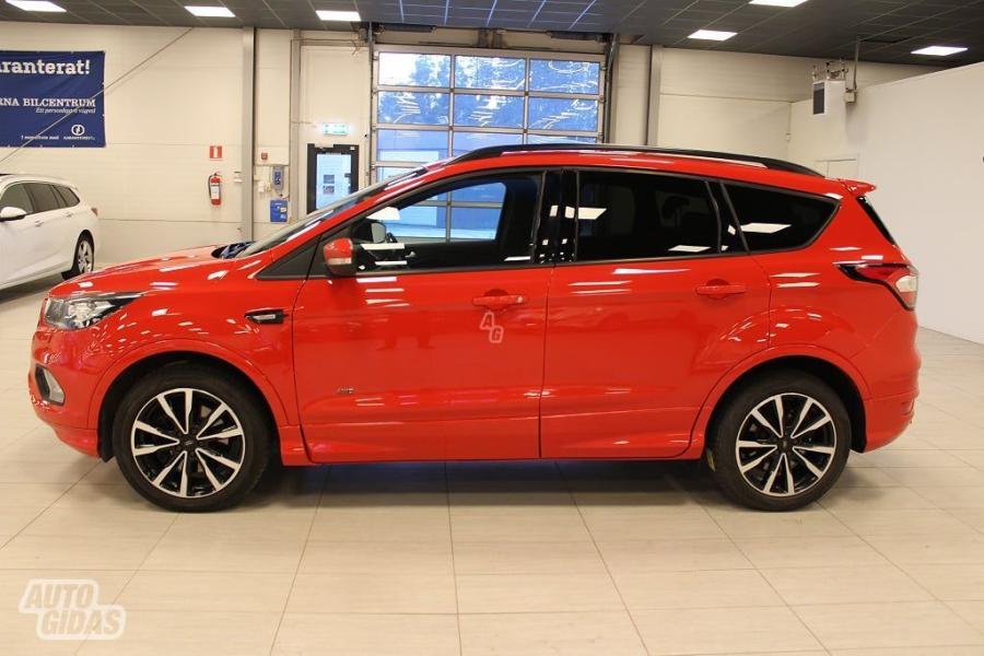 Red Ford Kuga 2018 in Kaunas, with an engine capacity of 0.00 L and mileage of 63 thousand km for 24364 €, photo 5 on AUTOMOTO.COM.LV