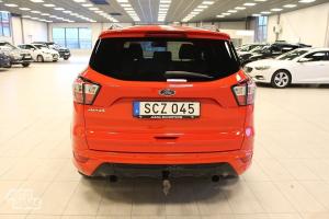 Red Ford Kuga 2018 in Kaunas, with an engine capacity of 0.00 L and mileage of 63 thousand km for 24364 €, photo 7 on AUTOMOTO.COM.LV