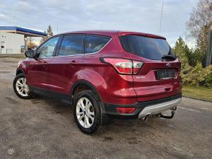 Sarkans Ford Kuga 2018 Pakruojis, ar dzinēja tilpumu 1.50 L un nobraukumu 166 tūkst. km par 8900 €, foto 5 vietnē AUTOMOTO.COM.LV