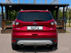 Red Ford Kuga 2018 in Riga, with an engine capacity of 1.50 L and mileage of 156 thousand km for 12700 €, photo 8 on AUTOMOTO.COM.LV