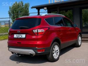 Red Ford Kuga 2018 in Riga, with an engine capacity of 1.50 L and mileage of 156 thousand km for 12700 €, photo 9 on AUTOMOTO.COM.LV