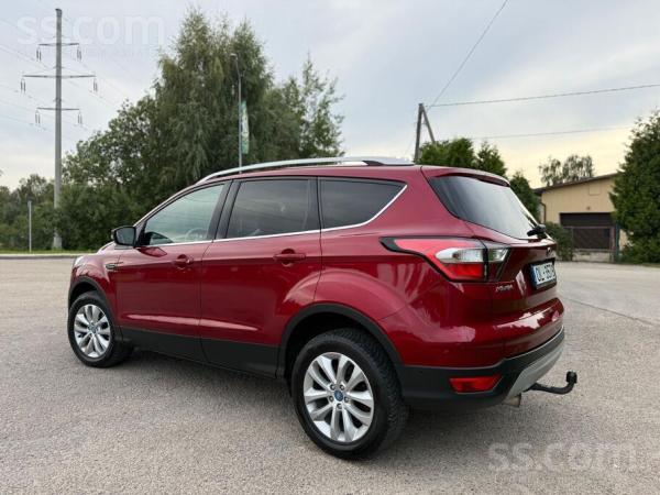 Ford Kuga 2018 Rīga vietnē Sarkans Ford Kuga 2018 Rīga, ar dzinēja tilpumu 1.50 L un nobraukumu 156 tūkst. km par 12600 €, foto 8 vietnē AUTOMOTO.COM.LV