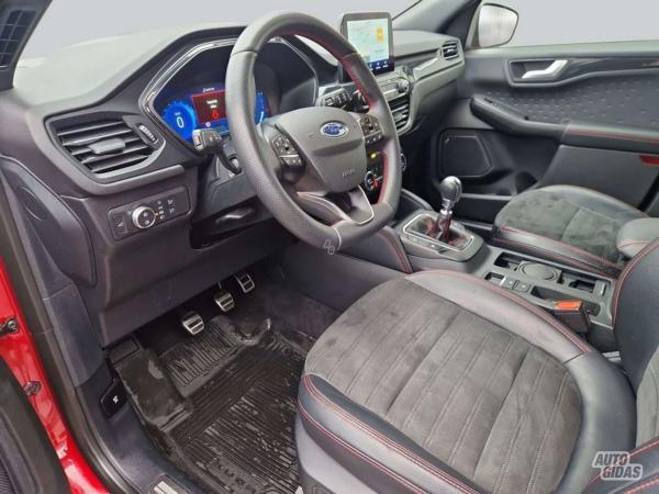 Sarkans Ford Kuga 2020 Kauņa, ar dzinēja tilpumu 1.50 L un nobraukumu 69 tūkst. km par 21597 €, foto 9 vietnē AUTOMOTO.COM.LV
