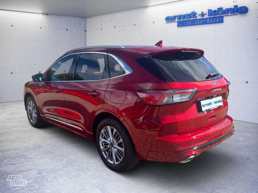 Red Ford Kuga 2021 in Kaunas, with an engine capacity of 2.50 L and mileage of 42 thousand km for 29579 €, photo 4 on AUTOMOTO.COM.LV