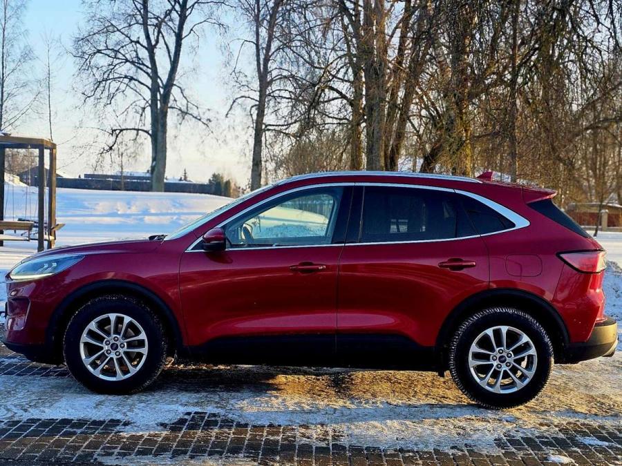 Sarkans Ford Kuga 2021 Tauragė, ar dzinēja tilpumu 2.00 L un nobraukumu 197 tūkst. km par 9800 €, foto 4 vietnē AUTOMOTO.COM.LV