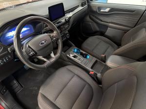 Sarkans Ford Kuga 2021 Viļņa, ar dzinēja tilpumu 1.50 L un nobraukumu 58 tūkst. km par 19500 €, foto 9 vietnē AUTOMOTO.COM.LV