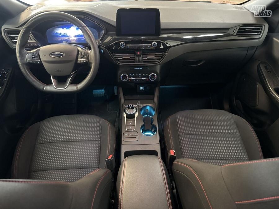 Sarkans Ford Kuga 2021 Viļņa, ar dzinēja tilpumu 1.50 L un nobraukumu 58 tūkst. km par 19500 €, foto 13 vietnē AUTOMOTO.COM.LV