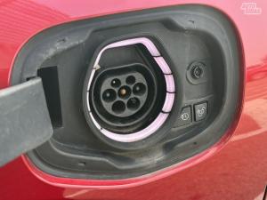 Red Ford Kuga 2021 in Kaunas, with an engine capacity of 2.50 L and mileage of 156 thousand km for 21271 €, photo 36 on AUTOMOTO.COM.LV