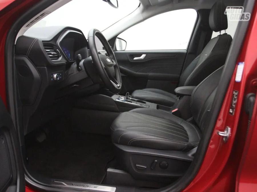 Sarkans Ford Kuga 2022 Viļņa, ar dzinēja tilpumu 2.50 L un nobraukumu 147 tūkst. km par 20999 €, foto 5 vietnē AUTOMOTO.COM.LV