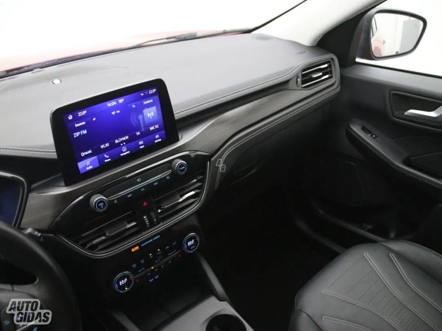 Sarkans Ford Kuga 2022 Viļņa, ar dzinēja tilpumu 2.50 L un nobraukumu 147 tūkst. km par 20999 €, foto 22 vietnē AUTOMOTO.COM.LV