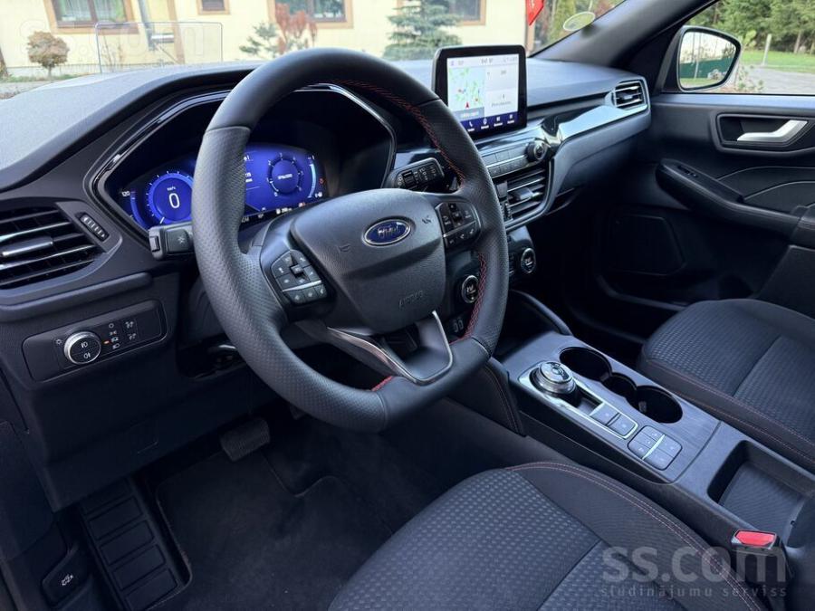 Sarkans Ford Kuga 2022 Rēzekne, ar dzinēja tilpumu 2.00 L un nobraukumu 201 tūkst. km par 15500 €, foto 7 vietnē AUTOMOTO.COM.LV