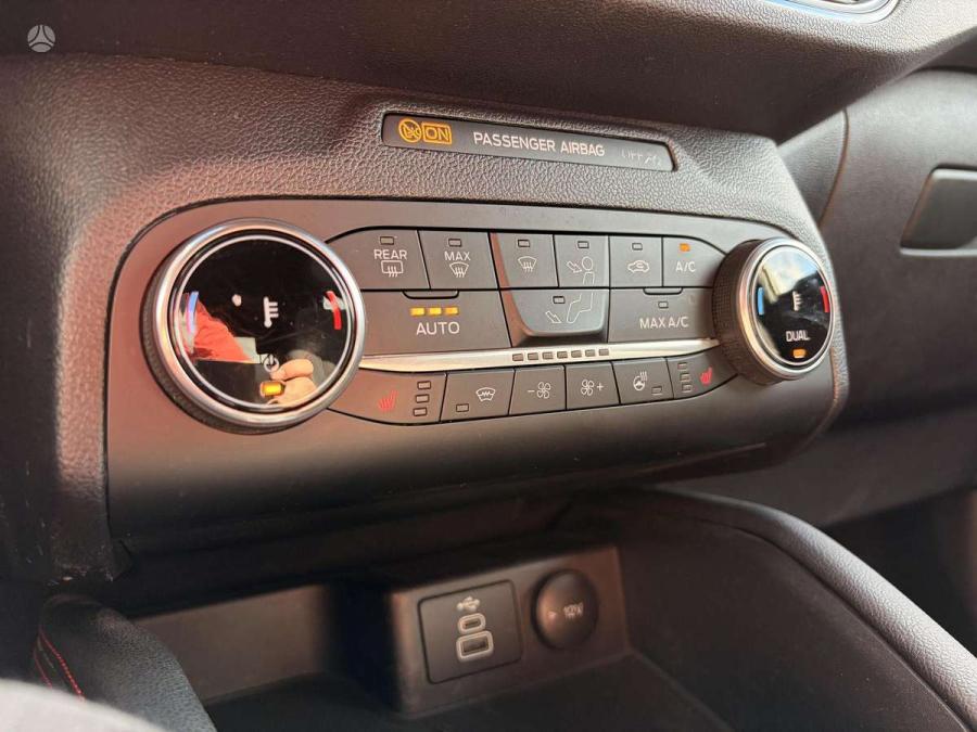 Sarkans Ford Kuga 2022 Viļņa, ar dzinēja tilpumu 2.49 L un nobraukumu 99 tūkst. km par 20500 €, foto 28 vietnē AUTOMOTO.COM.LV