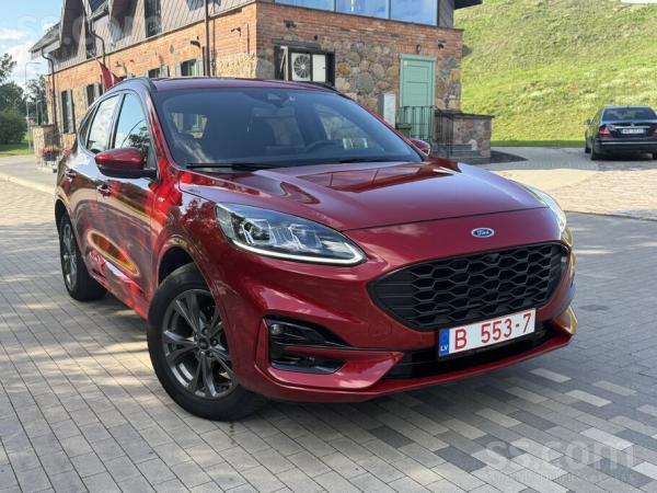 Red Ford Kuga 2022 in Rezekne, with an engine capacity of 2.00 L and mileage of 203 thousand km for 14990 €, photo 3 on AUTOMOTO.COM.LV