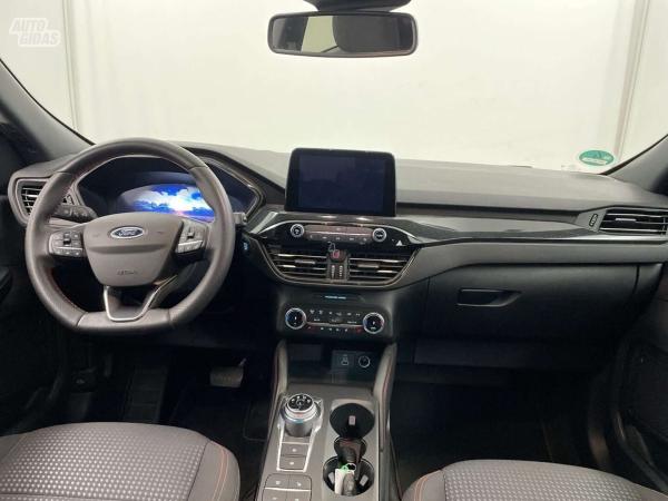 Sarkans Ford Kuga 2023 Kauņa, ar dzinēja tilpumu 2.50 L un nobraukumu 46 tūkst. km par 27030 €, foto 5 vietnē AUTOMOTO.COM.LV