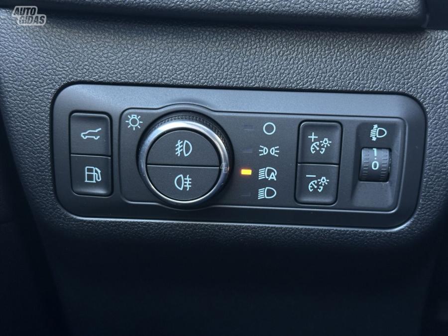 Sarkans Ford Kuga 2023 Kauņa, ar dzinēja tilpumu 2.50 L un nobraukumu 62 tūkst. km par 26771 €, foto 19 vietnē AUTOMOTO.COM.LV