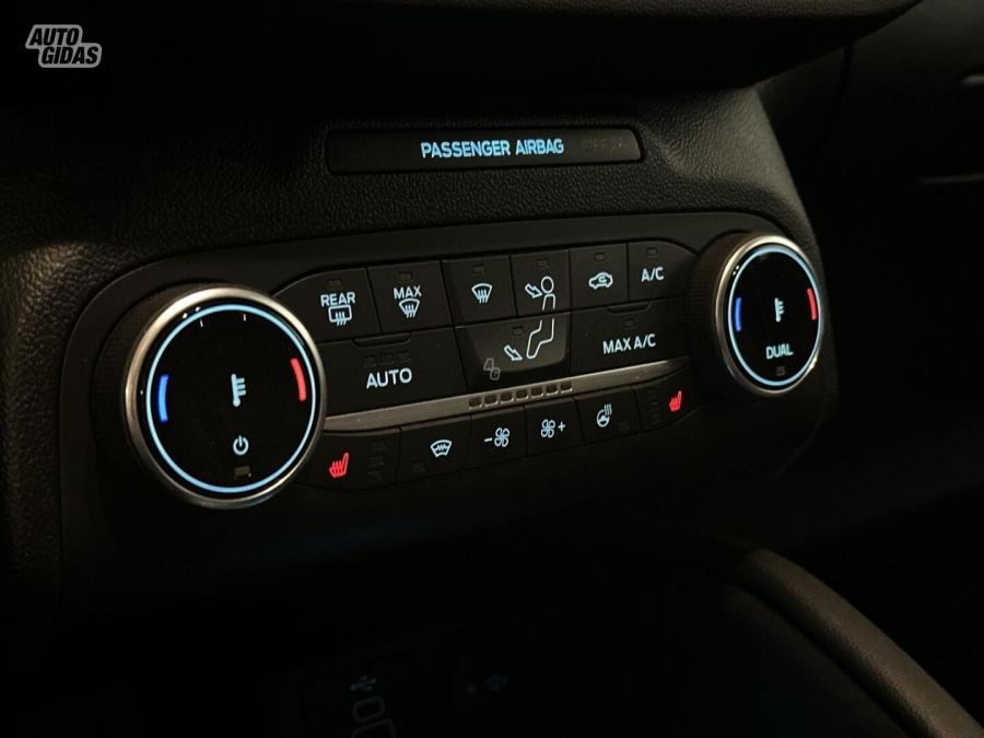 Sarkans Ford Kuga 2023 Viļņa, ar dzinēja tilpumu 2.50 L un nobraukumu 47 tūkst. km par 27000 €, foto 17 vietnē AUTOMOTO.COM.LV
