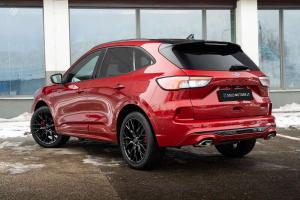 Sarkans Ford Kuga 2024 Viļņa, ar dzinēja tilpumu 2.49 L un nobraukumu 26 tūkst. km par 24950 €, foto 3 vietnē AUTOMOTO.COM.LV
