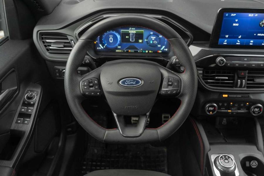Sarkans Ford Kuga 2024 Viļņa, ar dzinēja tilpumu 2.49 L un nobraukumu 26 tūkst. km par 24950 €, foto 18 vietnē AUTOMOTO.COM.LV