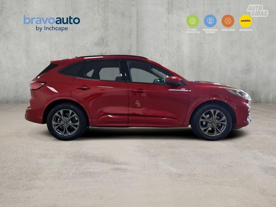 Red Ford Kuga 2024 in Vilnius, with an engine capacity of 2.50 L and mileage of 36 thousand km for 24900 €, photo 7 on AUTOMOTO.COM.LV