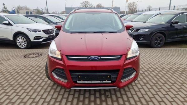 Sarkans Ford Kuga 2015 Marijampole, ar dzinēja tilpumu 1.50 L un nobraukumu 157 tūkst. km par 8500 €, foto 6 vietnē AUTOMOTO.COM.LV