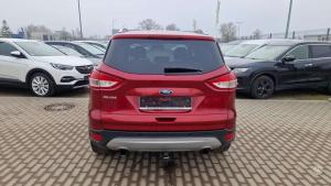 Red Ford Kuga 2015 in Marijampole, with an engine capacity of 1.50 L and mileage of 157 thousand km for 8500 €, photo 14 on AUTOMOTO.COM.LV
