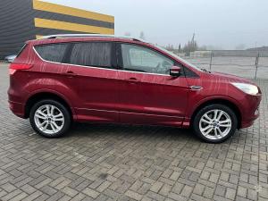 Red Ford Kuga 2016 in Taurage, with an engine capacity of 2.00 L and mileage of 300 thousand km for 8500 €, photo 2 on AUTOMOTO.COM.LV