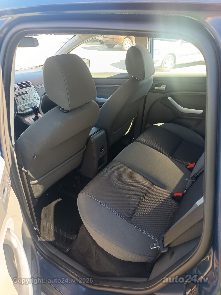 Ford Kuga 2010 in Tallinn, with an engine capacity of 2.00 L and mileage of 299 thousand km for 3300 €, photo 4 on AUTOMOTO.COM.LV