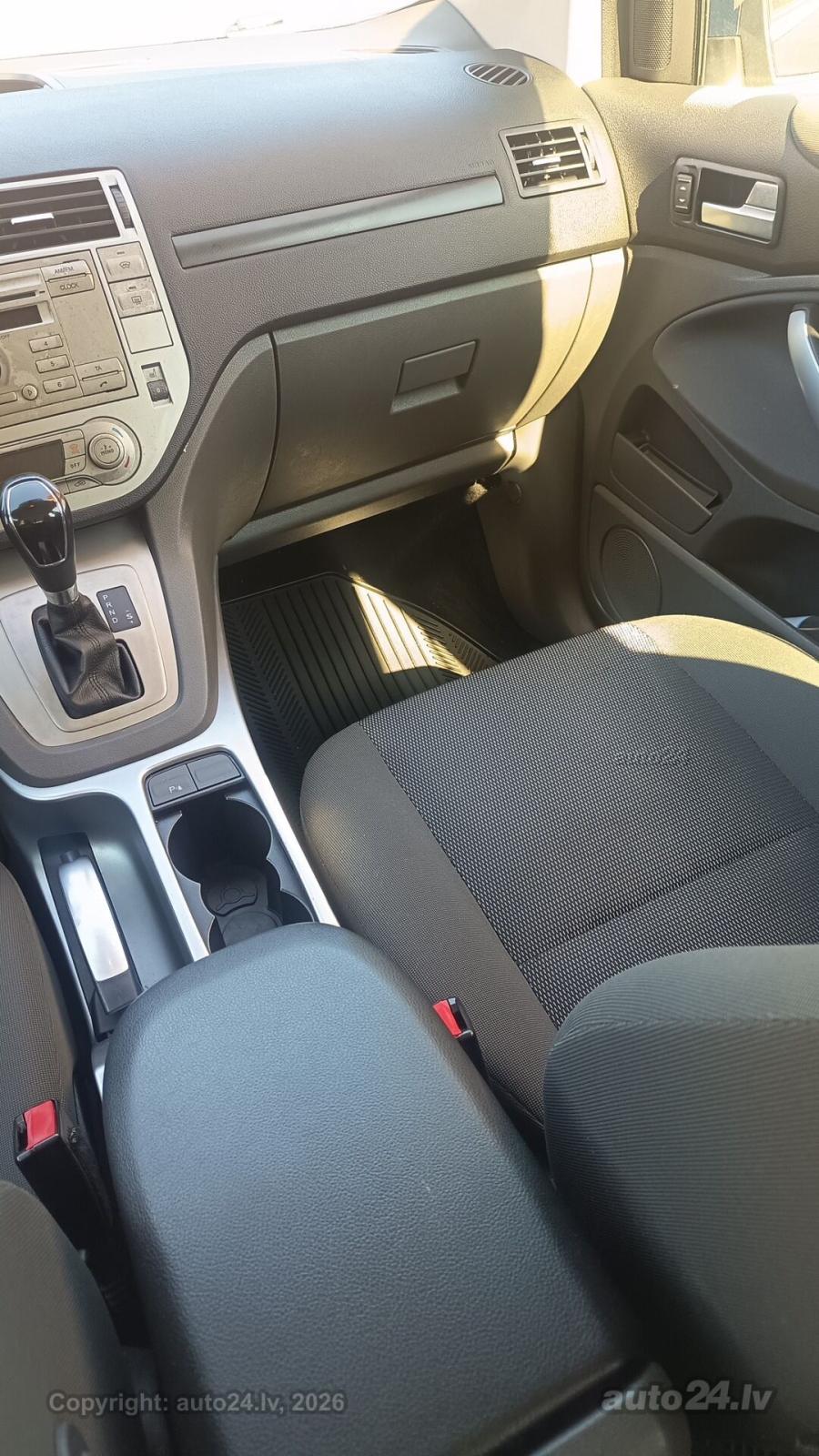 Ford Kuga 2010 in Tallinn, with an engine capacity of 2.00 L and mileage of 299 thousand km for 3300 €, photo 5 on AUTOMOTO.COM.LV