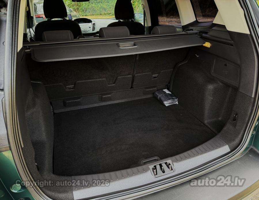 Ford Kuga 2017 in Tallinn, with an engine capacity of 0.00 L and mileage of 38 thousand km for 11450 €, photo 32 on AUTOMOTO.COM.LV
