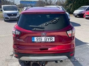 Ford Kuga 2018 Tartu, ar dzinēja tilpumu 2.00 L un nobraukumu 150 tūkst. km par 13990 €, foto 7 vietnē AUTOMOTO.COM.LV