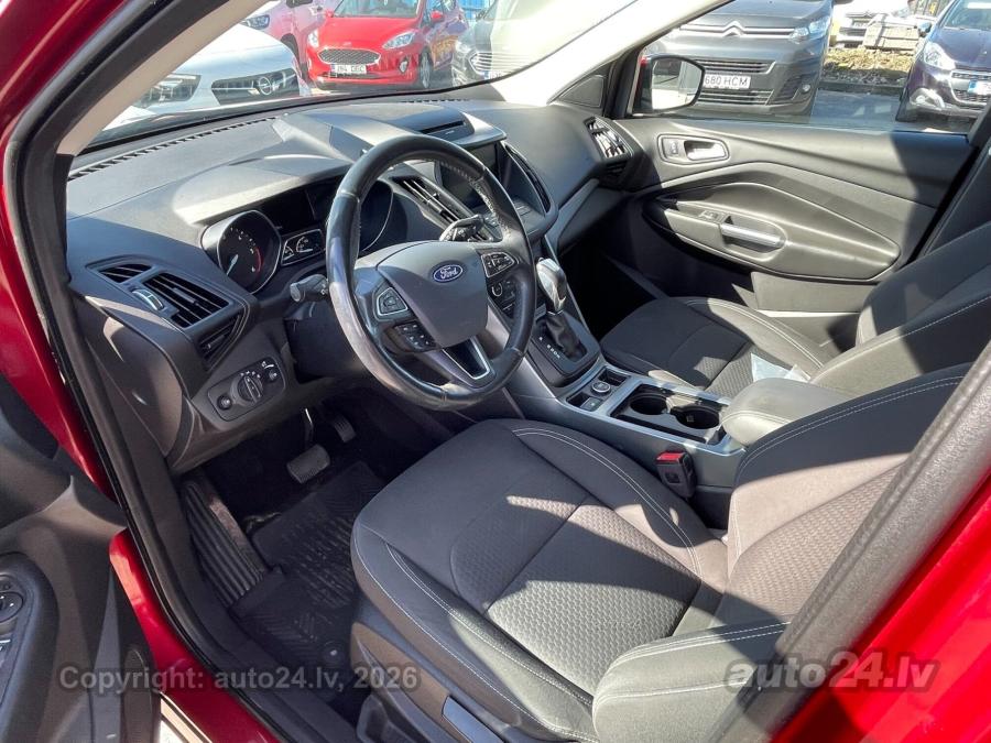 Ford Kuga 2018 Tartu, ar dzinēja tilpumu 2.00 L un nobraukumu 150 tūkst. km par 13990 €, foto 10 vietnē AUTOMOTO.COM.LV