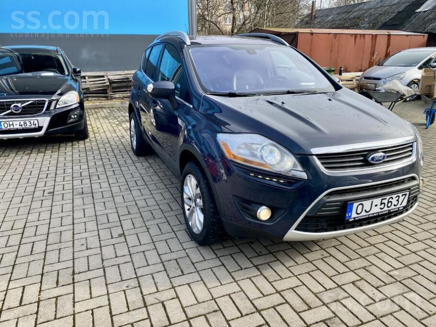Violet Ford Kuga 2011 in Rezekne, with an engine capacity of 2.00 L and mileage of 0 thousand km for 6450 €, photo 3 on AUTOMOTO.COM.LV
