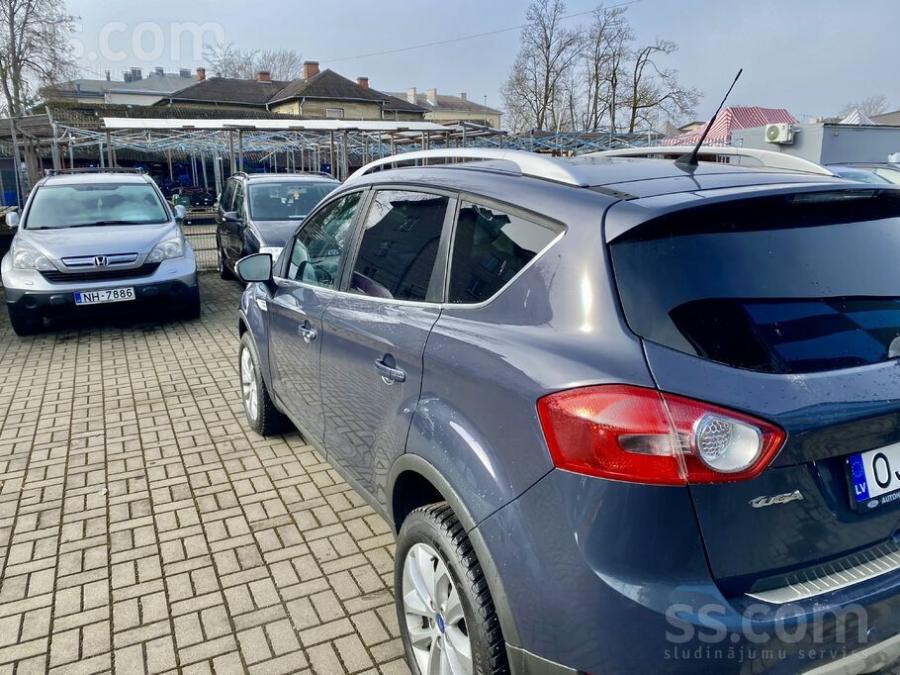 Violet Ford Kuga 2011 in Rezekne, with an engine capacity of 2.00 L and mileage of 0 thousand km for 6450 €, photo 9 on AUTOMOTO.COM.LV
