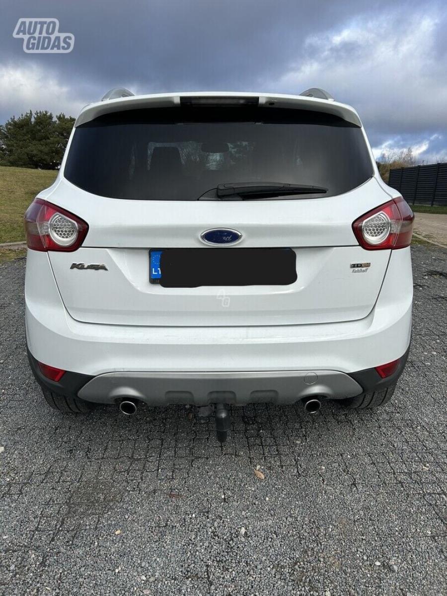 White Ford Kuga 2008 in Vilnius, with an engine capacity of 2.00 L and mileage of 295 thousand km for 4600 €, photo 3 on AUTOMOTO.COM.LV