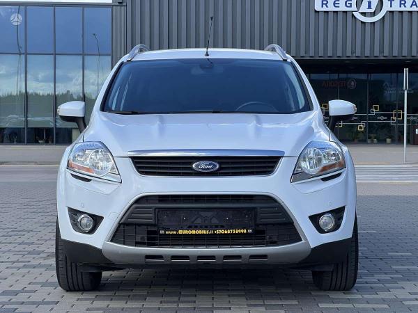 White Ford Kuga 2008 in Siauliai, with an engine capacity of 2.00 L and mileage of 277 thousand km for 4950 €, photo 3 on AUTOMOTO.COM.LV