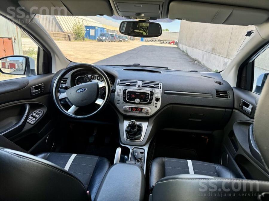 White Ford Kuga 2008 in Riga, with an engine capacity of 2.00 L and mileage of 229 thousand km for 5000 €, photo 7 on AUTOMOTO.COM.LV