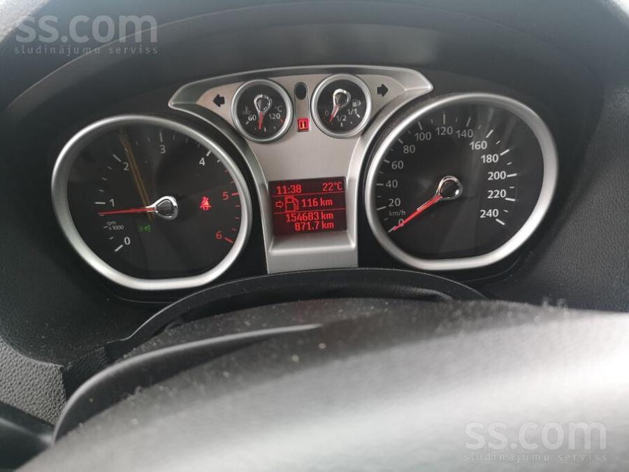 Balts Ford Kuga 2008 Rīga, ar dzinēja tilpumu 2.00 L un nobraukumu 0 tūkst. km par 4290 €, foto 16 vietnē AUTOMOTO.COM.LV