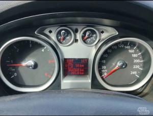 Balts Ford Kuga 2008 Šauļi, ar dzinēja tilpumu 2.00 L un nobraukumu 345 tūkst. km par 3300 €, foto 7 vietnē AUTOMOTO.COM.LV