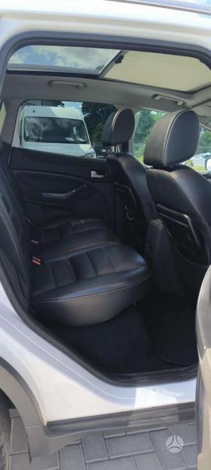 Balts Ford Kuga 2008 Tauragė, ar dzinēja tilpumu 2.00 L un nobraukumu 245 tūkst. km par 4500 €, foto 15 vietnē AUTOMOTO.COM.LV