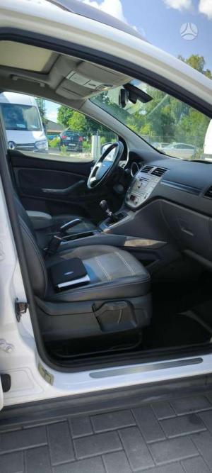 Balts Ford Kuga 2008 Tauragė, ar dzinēja tilpumu 2.00 L un nobraukumu 245 tūkst. km par 4500 €, foto 18 vietnē AUTOMOTO.COM.LV