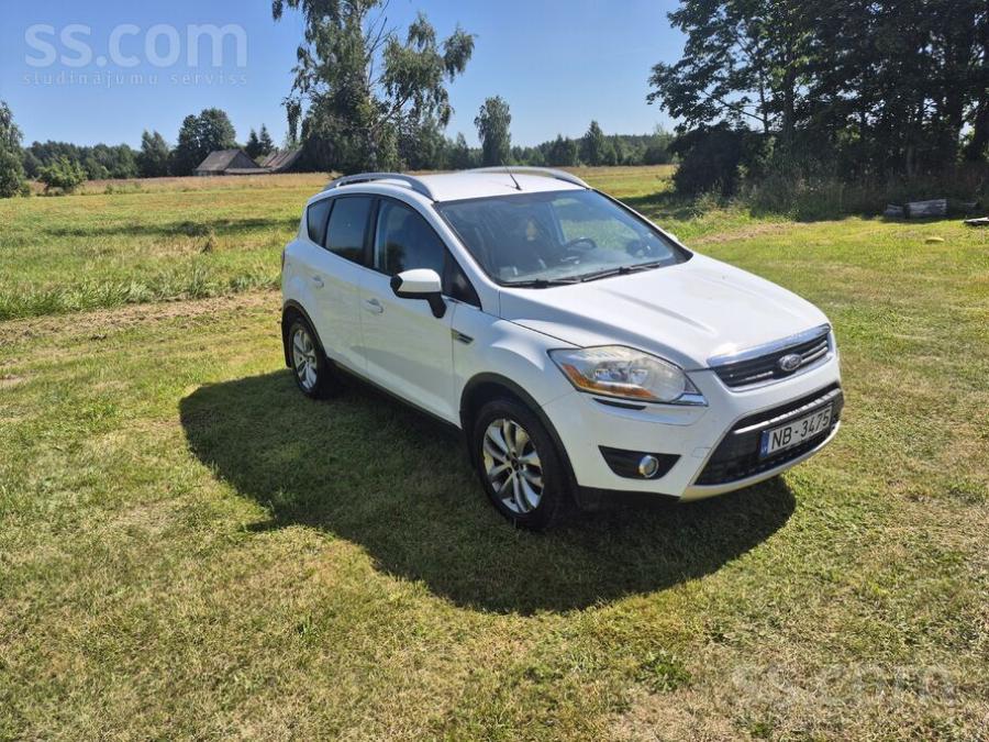Balts Ford Kuga 2008 Daugavpils, ar dzinēja tilpumu 2.00 L un nobraukumu 312 tūkst. km par 3300 €, foto 4 vietnē AUTOMOTO.COM.LV