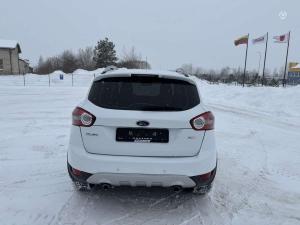 Balts Ford Kuga 2009 Telšiai, ar dzinēja tilpumu 2.00 L un nobraukumu 267 tūkst. km par 5500 €, foto 6 vietnē AUTOMOTO.COM.LV