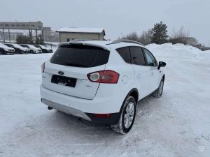 Balts Ford Kuga 2009 Telšiai, ar dzinēja tilpumu 2.00 L un nobraukumu 267 tūkst. km par 5500 €, foto 7 vietnē AUTOMOTO.COM.LV