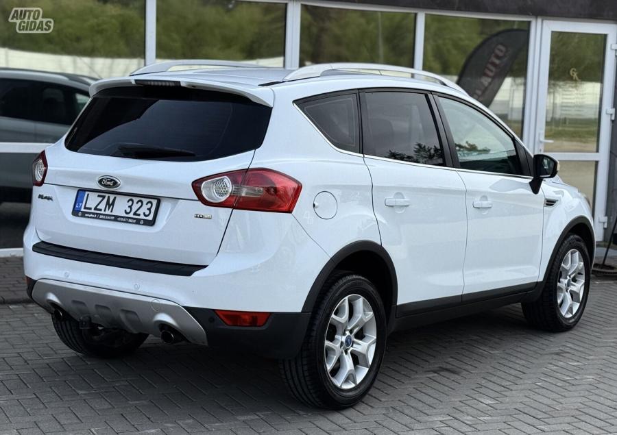 White Ford Kuga 2009 in Radviliskis, with an engine capacity of 2.00 L and mileage of 237 thousand km for 4650 €, photo 12 on AUTOMOTO.COM.LV
