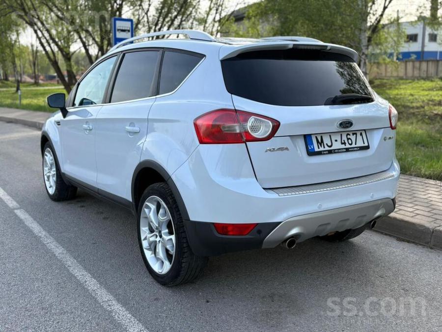 Balts Ford Kuga 2009 Valmiera, ar dzinēja tilpumu 2.00 L un nobraukumu 278 tūkst. km par 4700 €, foto 5 vietnē AUTOMOTO.COM.LV