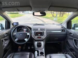 Balts Ford Kuga 2009 Valmiera, ar dzinēja tilpumu 2.00 L un nobraukumu 278 tūkst. km par 4700 €, foto 8 vietnē AUTOMOTO.COM.LV