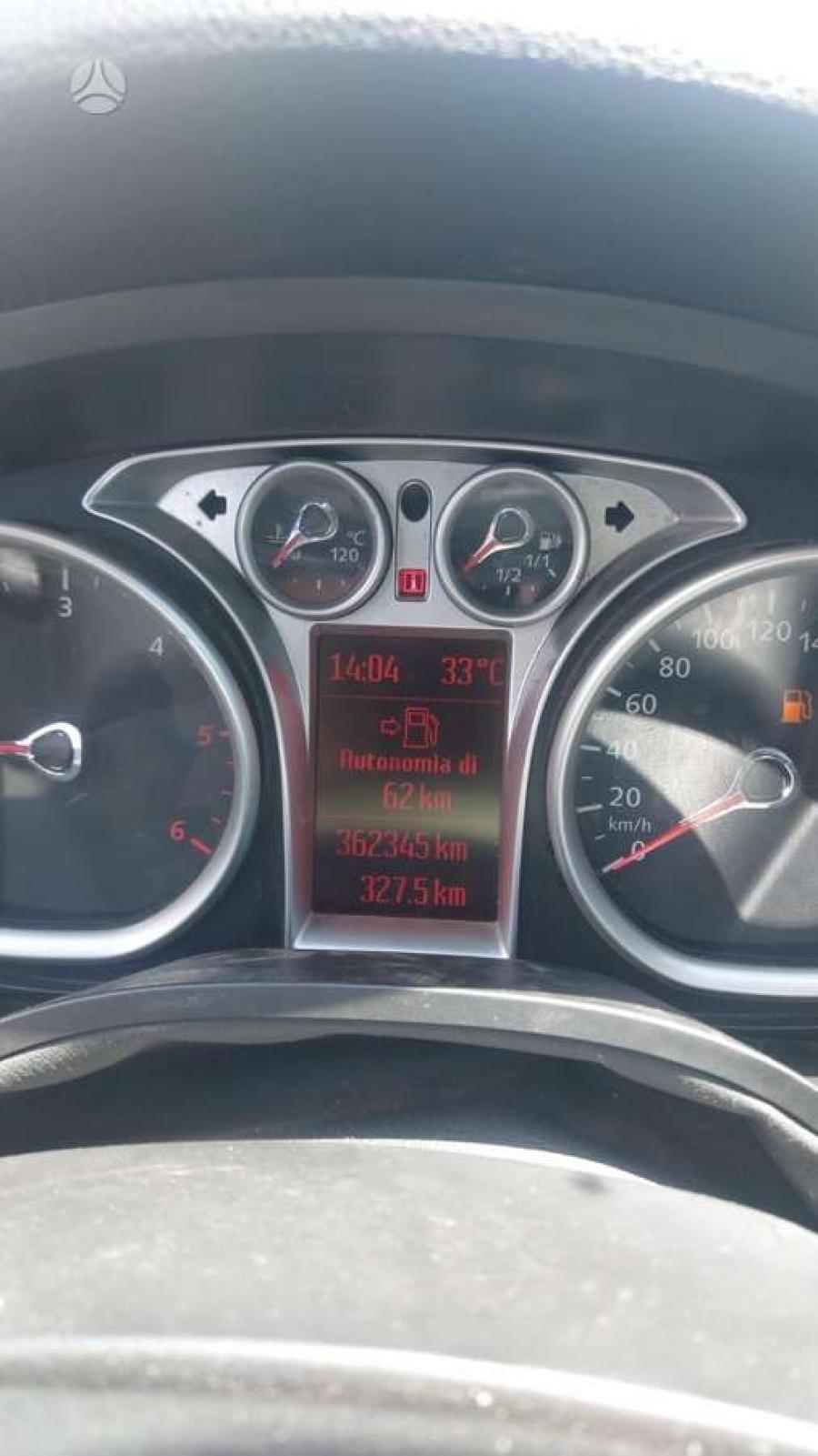 White Ford Kuga 2009 in Kaunas, with an engine capacity of 2.00 L and mileage of 360 thousand km for 2150 €, photo 8 on AUTOMOTO.COM.LV