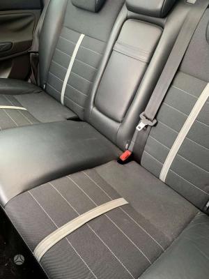 White Ford Kuga 2009 in Kaunas, with an engine capacity of 2.00 L and mileage of 360 thousand km for 2150 €, photo 10 on AUTOMOTO.COM.LV