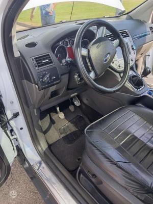 White Ford Kuga 2009 in Kazlu Ruda, with an engine capacity of 2.00 L and mileage of 277 thousand km for 5250 €, photo 15 on AUTOMOTO.COM.LV